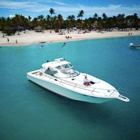 Rent a Sea Ray Express Cruiser 40 on Boatsetter